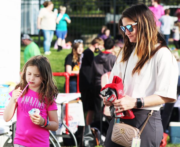Columbiana students celebrate springtime | News, Sports, Jobs - Salem News